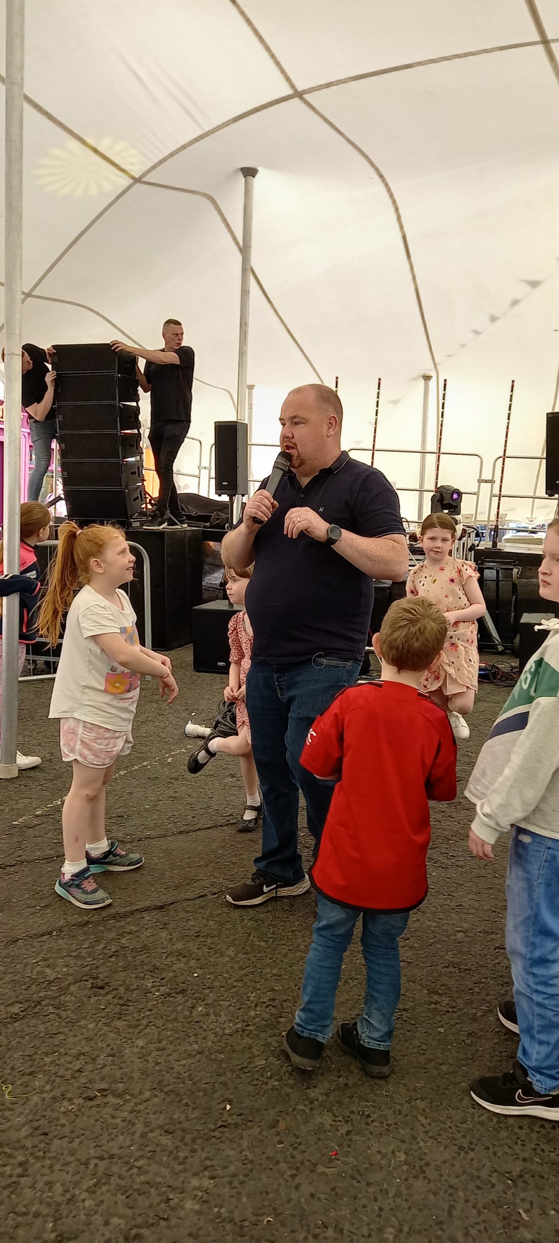 Live in the Marquee – Visit Carndonagh, County Donegal